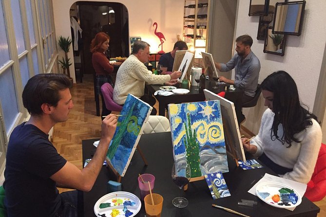 Rome: Paint & Sip Experience in Piazza Navona - Who Should Consider This Tour?