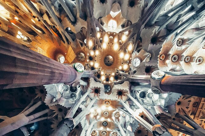 Sagrada Familia Guided Tour & Skip the Line Ticket in Barcelona - An In-Depth Look at the Tour