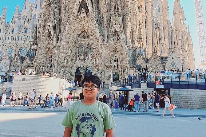Sagrada Familia Skip The Queue With Audio Guide Tour - The Itinerary Breakdown