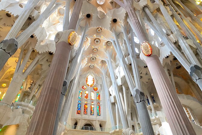 Sagrada Familia Tour with Express Entry and Local Guide - The Practical Side: Timing, Group, and Value