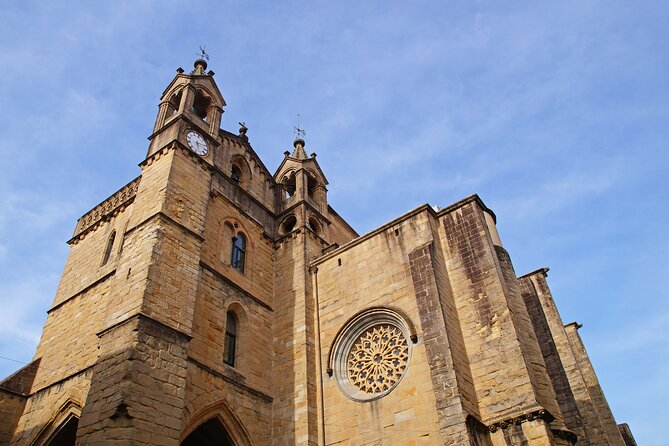 San Sebastian: Old Town Exploration Game and Tour - What to Expect at Each Stop