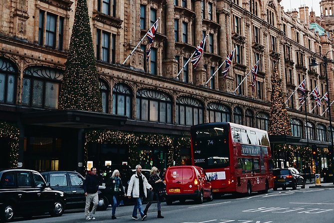 Shopping Tour in London: Exclusive and Private - Comfort and Practicality on the Move