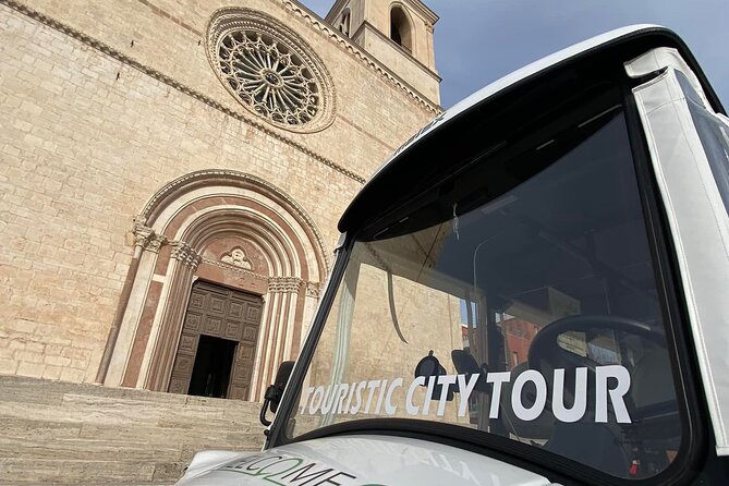 Sightseeing Tour of L'Aquila aboard an Electric Shuttle