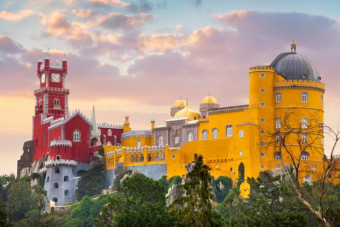 Sintra, Cabo da Roca and Cascais Small Group Tour With Tickets - Who Should Book This Tour?