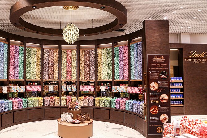 Small Group Zurich Walking Tour, Cruise and LINDT Factory - What Makes This Tour Valuable?