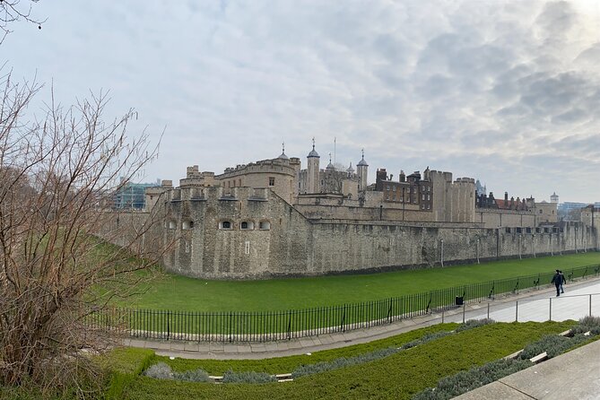 The Tower of London - Small Group Tour with a Local Expert - Optional Afternoon Tea Upgrade