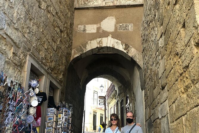 Transfer from Lisbon to Oporto - The Details: A Full Breakdown of the Experience