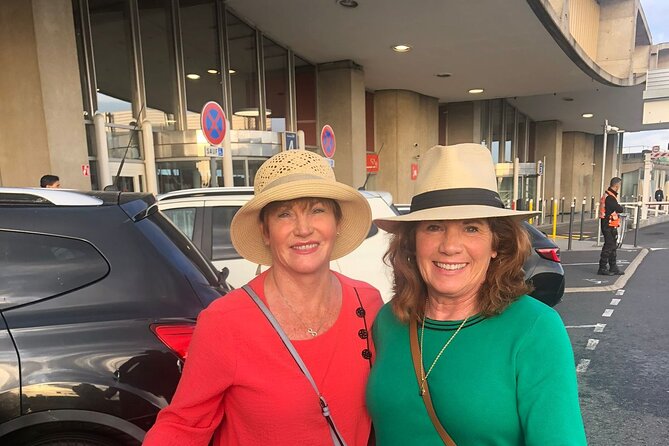 Transfer From/To DisneyLand Paris - Who Should Consider This Transfer?