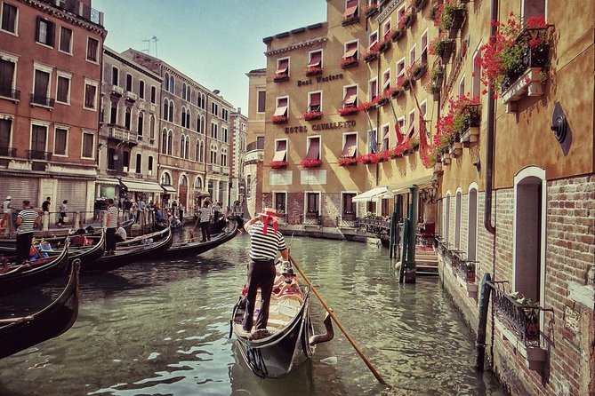 Venice Day Trip from Milan with Guided City Tour