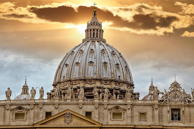 VIP Vatican Small Group Tour: Experience Art and History