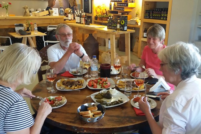 Wine & Olive Oil Tour with Lunch - Semi Private Safari Tour