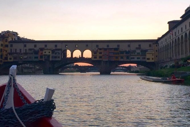 Wine on water in Florence: a private boat tour with aperitif