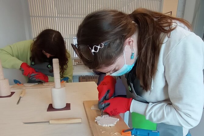 Wood carving workshop in Santorini no1 - Frequently Asked Questions (FAQ)