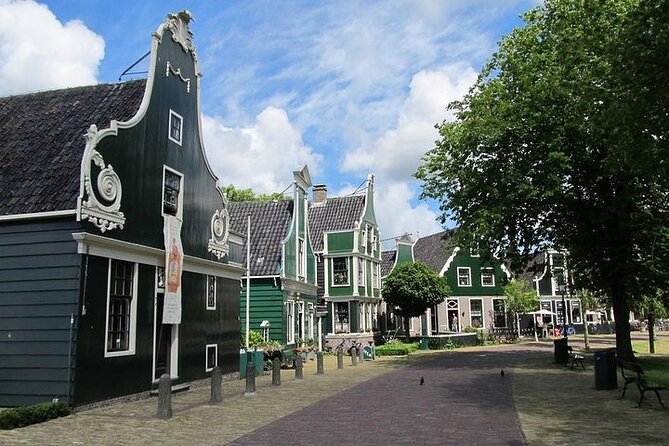 Zaanse Schans private tour Windmills 1/2 day in Jaguar S Type - Value and Pricing Considerations
