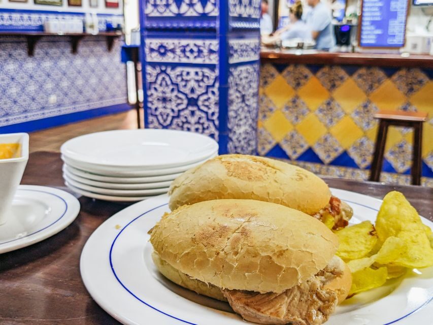 3-Hour Tapas Tour in Triana, Sevilla's Vibrant Neighborhood