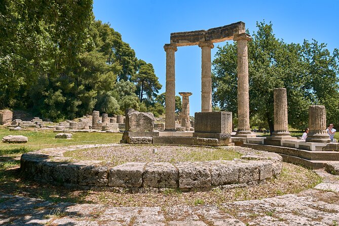 Ancient Olympia Private Full Day from Athens with Great Lunch & Drinks Included - Authentic Greek Lunch with Local Flavors