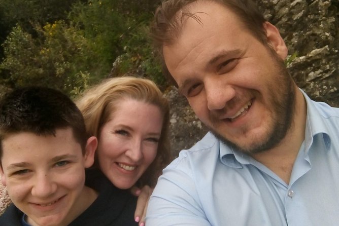 Athens Airport Transfers Hilton,Novotel,Crown Plaza,Marriot,Radisson Blue,Divani - The Sum Up