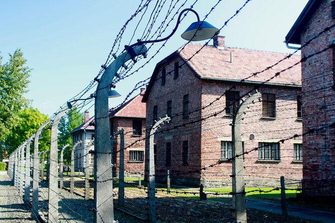 Auschwitz & Wieliczka ONE DAY Guided Tour +Private Transportation - Transportation and Timing – Why They Matter