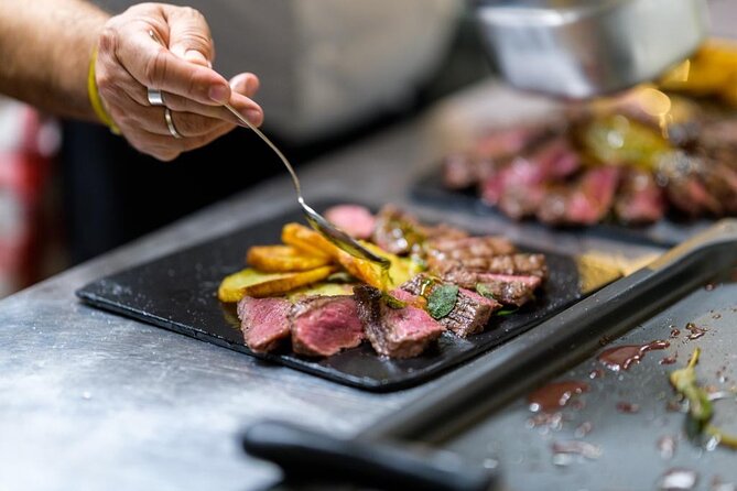 Authentic Roman Restaurant Dining Experience - Inside the Menu Options: What to Expect