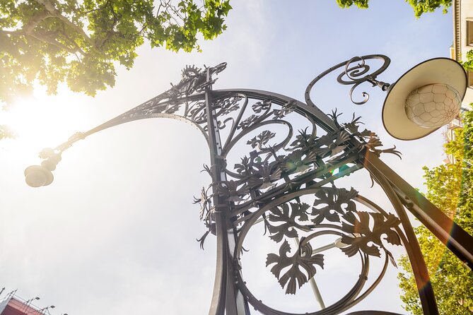 Barcelona Gaudi and Sagrada Familia Tour - Walking Through the Architecture