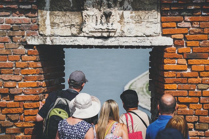 Best of Verona Highlights Walking Tour with Arena - Who Will Love This Tour?