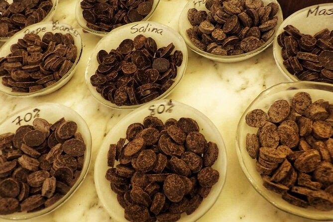 COLORS , FLAVORS and SMELLS IN THE SCENIC BAROQUE of SICILY - Transportation & Logistics