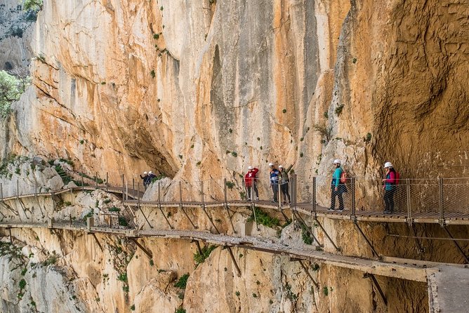 Dare to take a walk along the Caminito del Rey path private tour from Malaga - The Sum Up: Who is This Tour Best For?