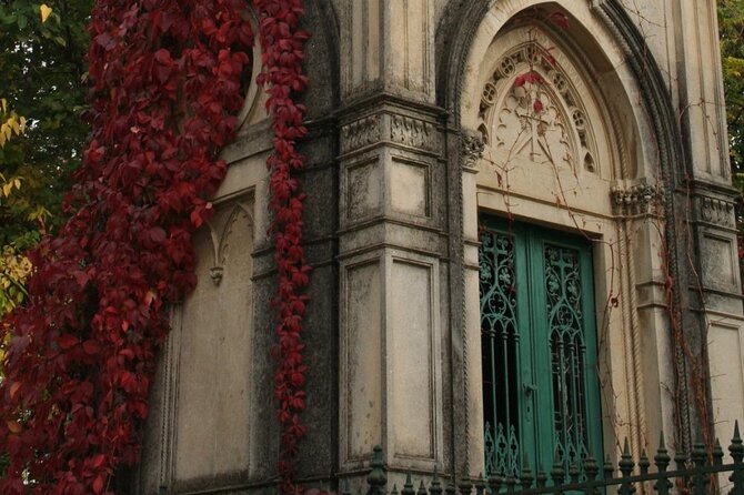 Darkside Tour of Bucharest - small group - What Travelers Say