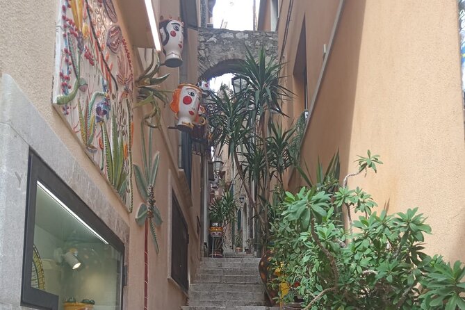 Day tour to Taormina, Castelmola and Isola Bella - Isola Bella: Nature’s Crown Jewel