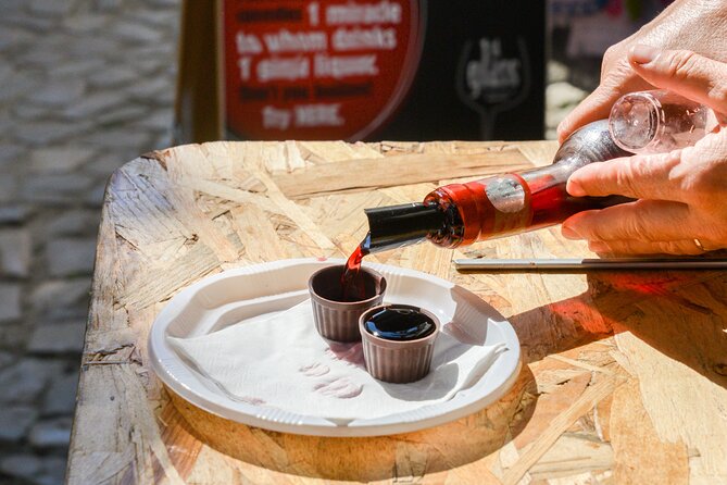 Fatima, Batalha, Nazare, Obidos Small Group Tour From Lisbon - The Cliffs of Nazaré: Natural Wonder and Vibrant Fishing Village