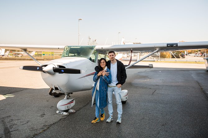 Fly above Lyon in a private plane - The Pilot and Safety