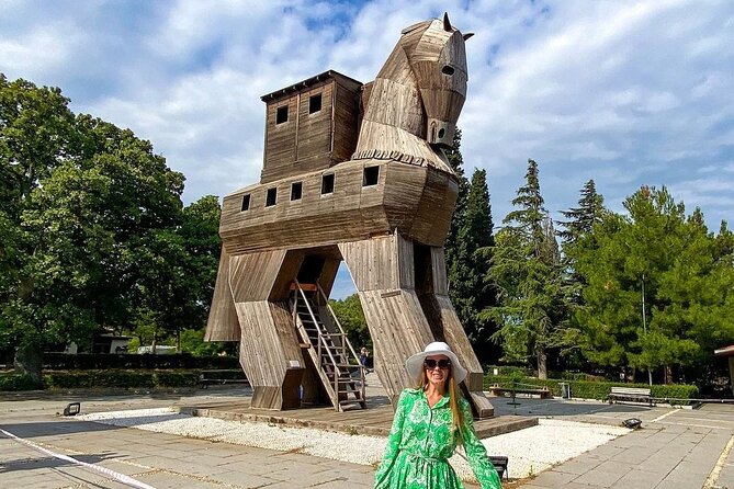 Full-Day Troy History Guided Tour with Lunch from Istanbul - Transportation & Group Size
