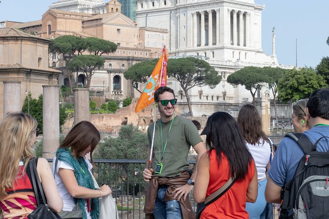 Guided tour of the Colosseum, Roman Forum and Palatine in Spanish - Who Should Book This Tour?