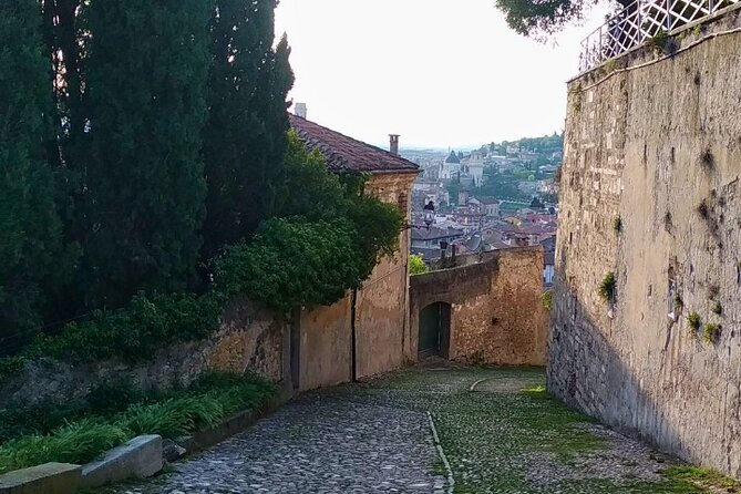 Guided Walking Tour on Verona Hillside - Why This Tour May Be the Right Choice for You