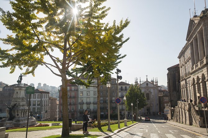 Half Day City Tour with Six Bridges Cruise and Wine Tasting - Who Will Enjoy This Tour?