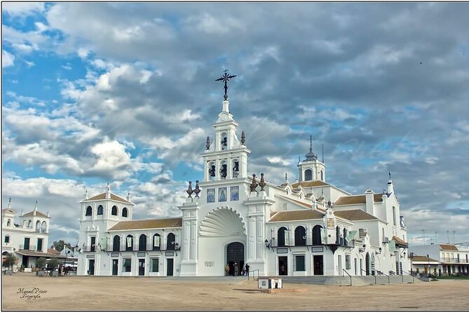 Horseback riding through Doñana and visit of El Rocio - Private tour - Frequently Asked Questions