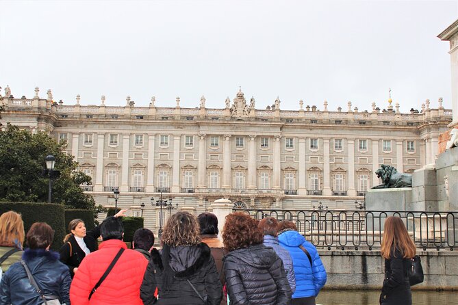 Madrid: Royal Palace Expert Guided Tour with Optional Tapas - FAQ