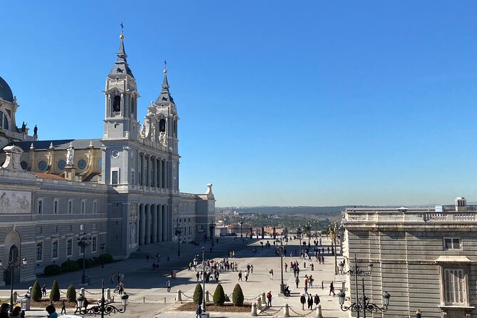 Madrid: Royal Palace Semi-private tour - The Sum Up