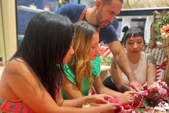 Make a traditional "tocado" sevillano - FAQ