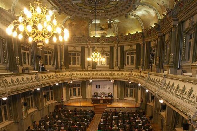 Old Town Bilbao Tour in small group - Price and Value