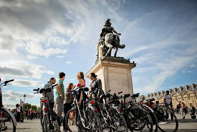 Paris along the Seine: guided tour of the greatest monuments - Who Should Consider This Tour?