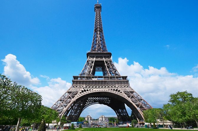 Paris by Rail with Sightseeing Bus and River Cruise - FAQs