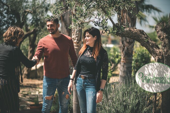 Picnic on the lawn -aromatic garden and winery - Frequently Asked Questions