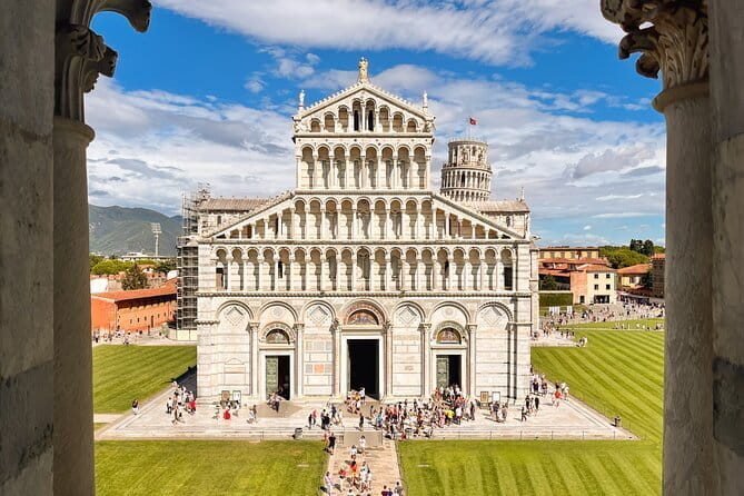 Pisa and Lucca Day Trip from Florence - The Pricing: Does It Offer Good Value?