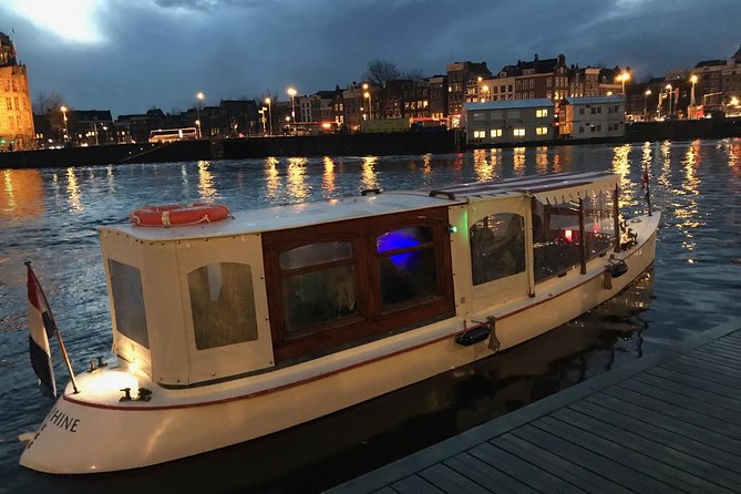 Private canal cruise on small historic boat - Who Will Love This Tour?