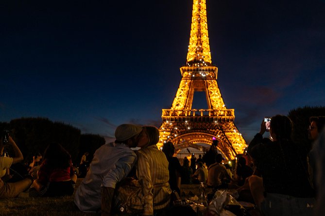 PRIVATE TOUR: Highlights & Hidden Gems of Paris With Locals - FAQ