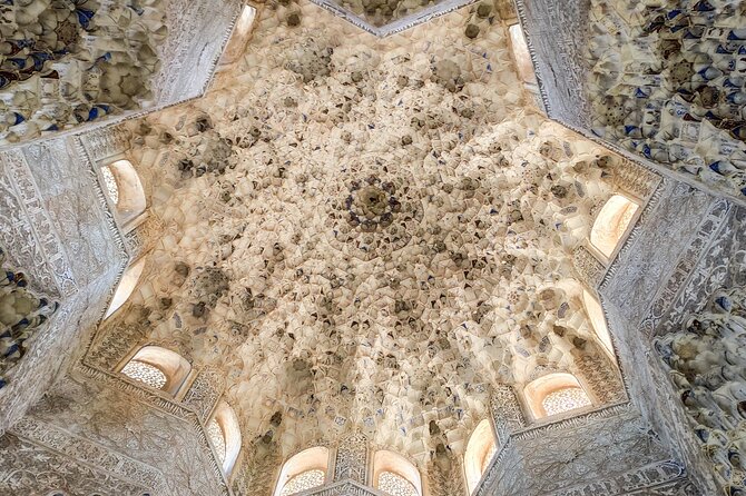 Private tour to Granada from Seville with visit to the Alhambra - A Long but Rewarding Day