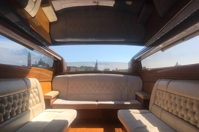 Private transfer from hotel in Venice To VCE airport - The Practical Details