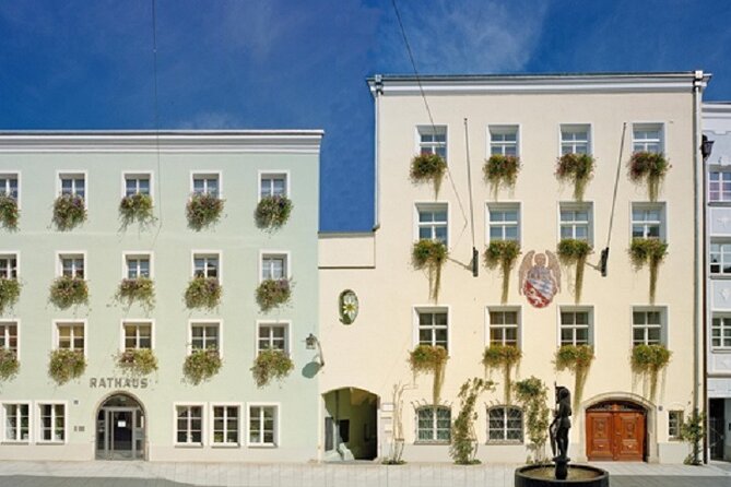 Private Transfer from Prague to Vilshofen with stop in .Krumlov or Hluboká - Practical Tips for Booking and Traveling