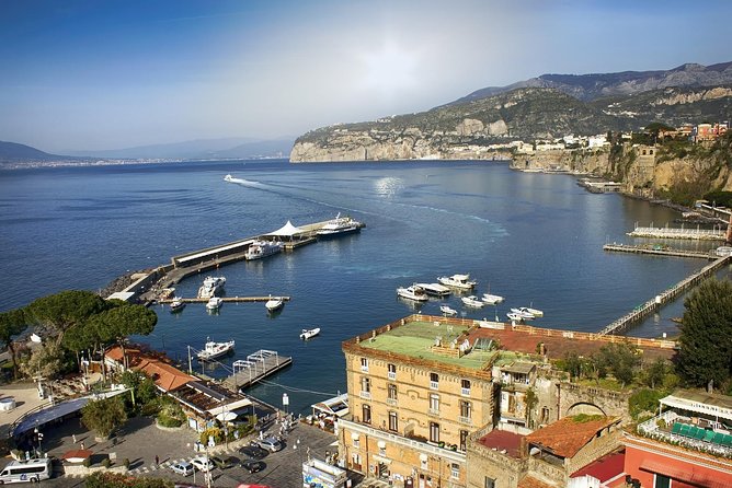 Private Transfer from Sorrento to Rome Fiumicino - The Sum Up
